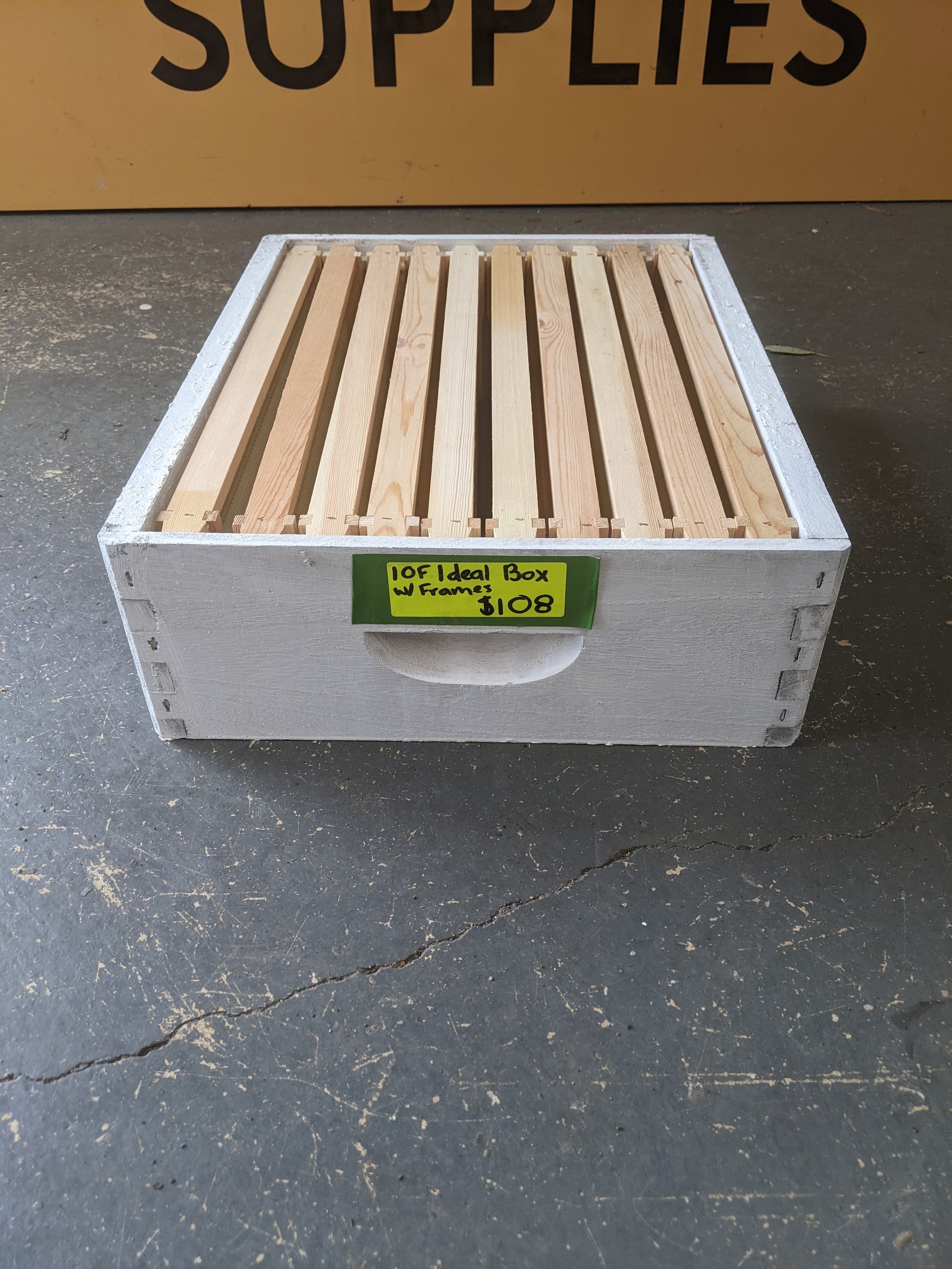 10F Ideal Bee Box with 10 Frames | Edmonds Honey